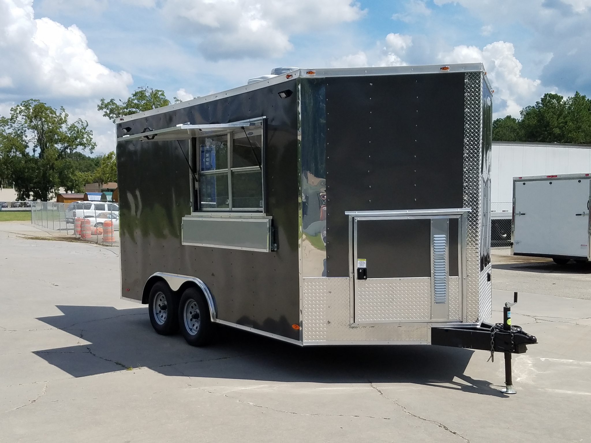 Trailer Spotlight - Grey Special - Snapper Trailers