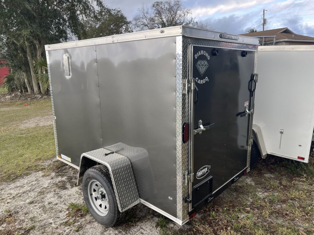 Bushnell – Snapper Trailers