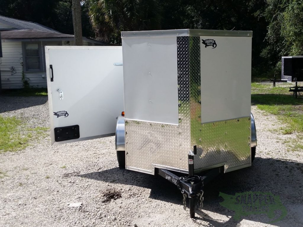 Quality Cargo 5x6 SA Trailer - White, Barn Door, Side Vents - Snapper ...