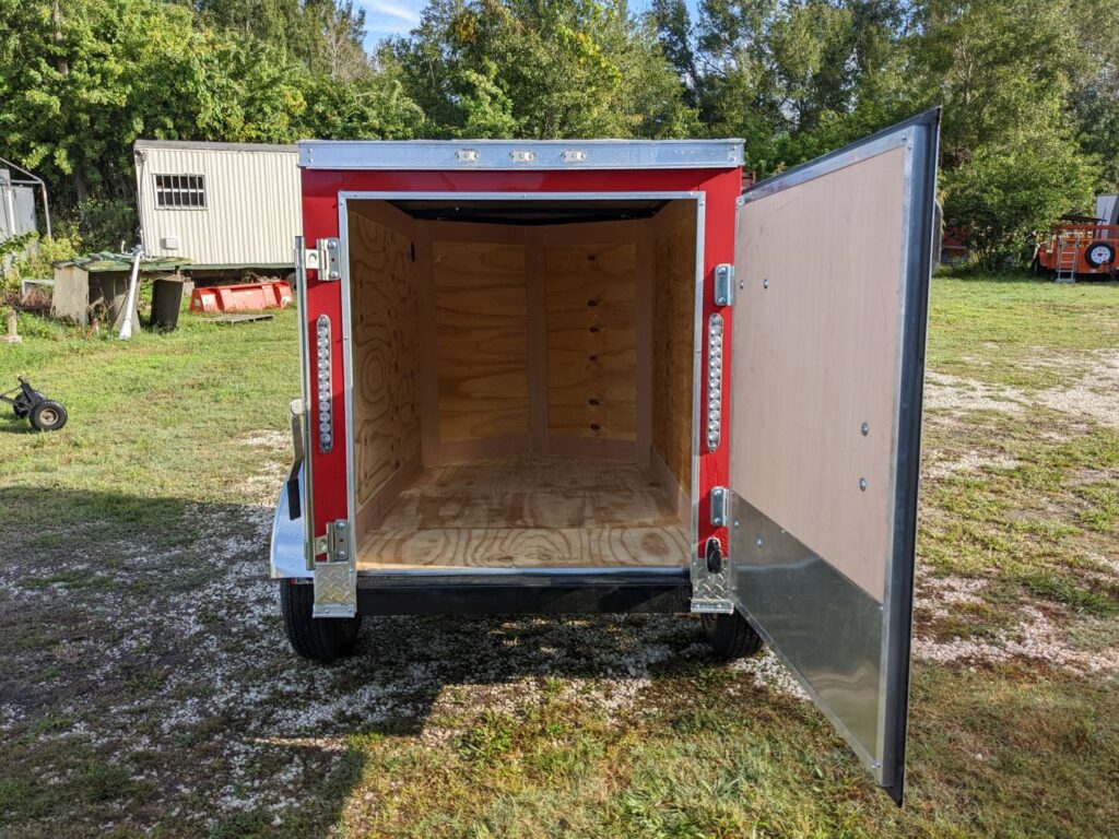 6 ft Long – Snapper Trailers