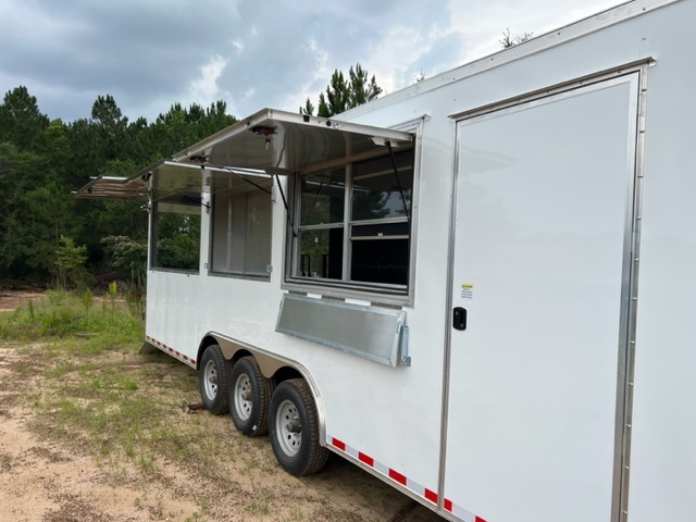 Trailer Spotlight – White Porch Trailer – Snapper Trailers