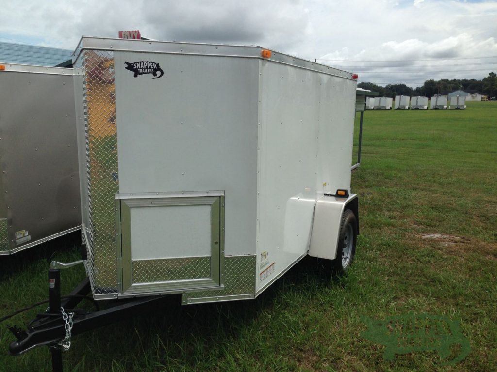 5×8 SA Trailer – White, Double Doors, Generator Door – Snapper Trailers
