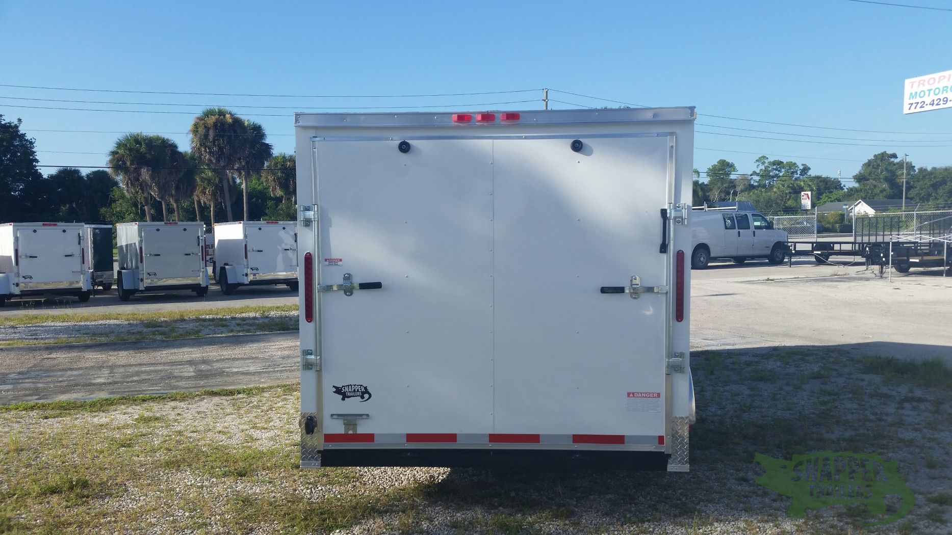 7×14 TA Trailer – White, Ramp, Side Door – Snapper Trailers